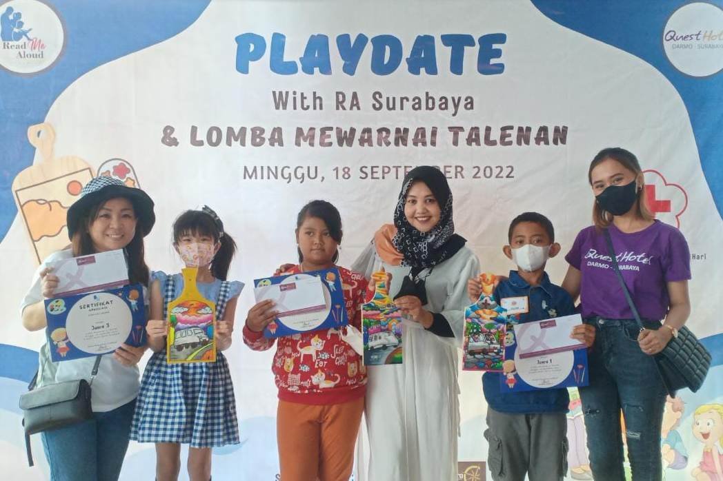 Mewarnai Telenan Menjadi Ajang Kreatifitas RA Surabaya Bersama Anak Anak - Warta Indonesia