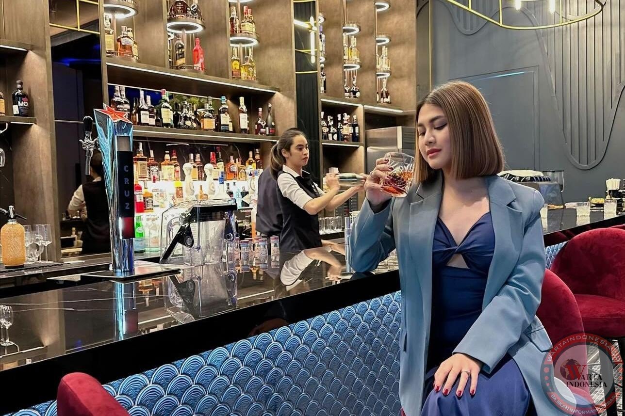 CRUZ Lounge Vasa Hotel Tempat Favorit nan Mewah Buat Kongkow Asik ...