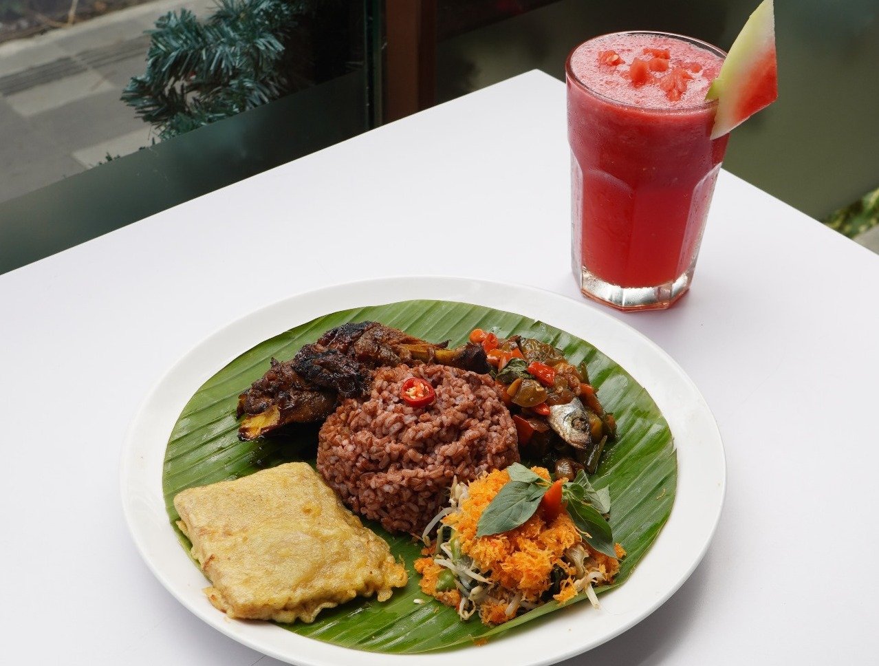 Menu Spesial of The Month, Waroeng Pati Sajikan Kelezatan “Sego Abang ...